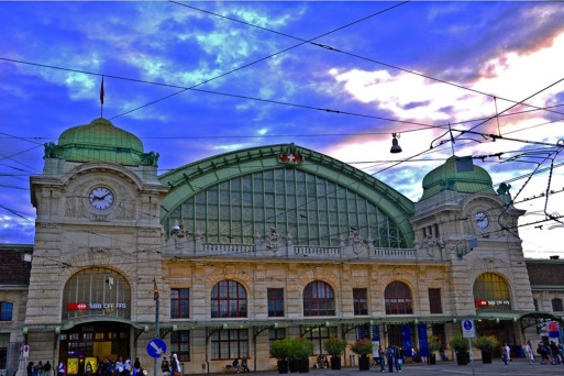 Hauptbahnhof Westflügel - Referenzen - Gebäudeaufnahme - HMQ AG